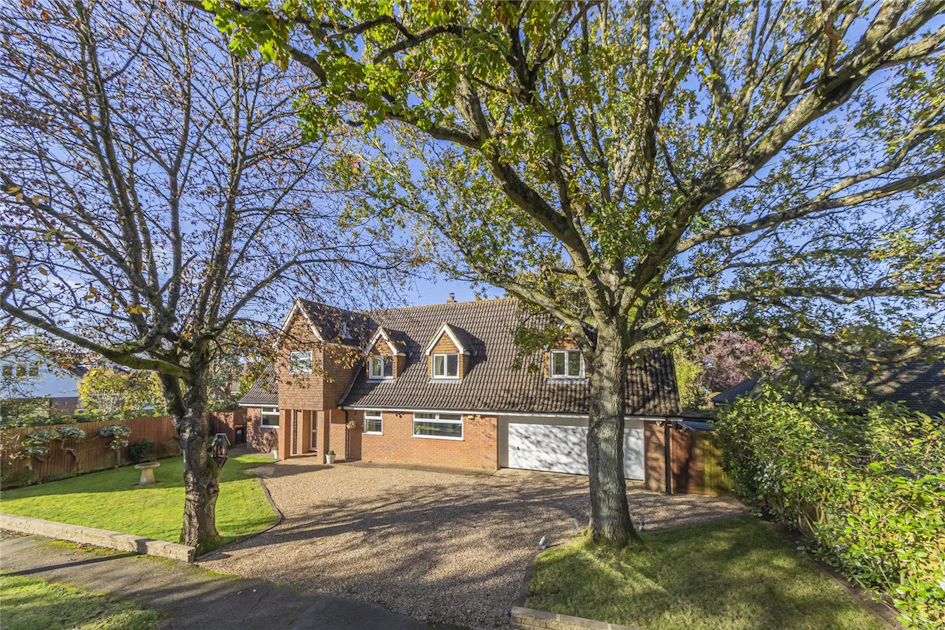 Oakway, Studham, Dunstable, LU6 2PE | Ashtons