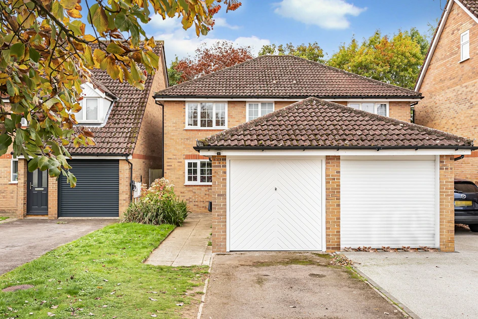 Stirling Way, Welwyn Garden City, Hertfordshire, AL7 2QA | Ashtons