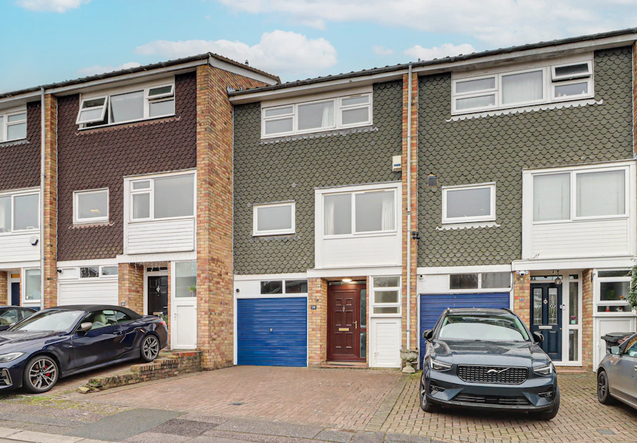 Haddon Court, Shakespeare Road, Harpenden, AL5 5NB | Ashtons